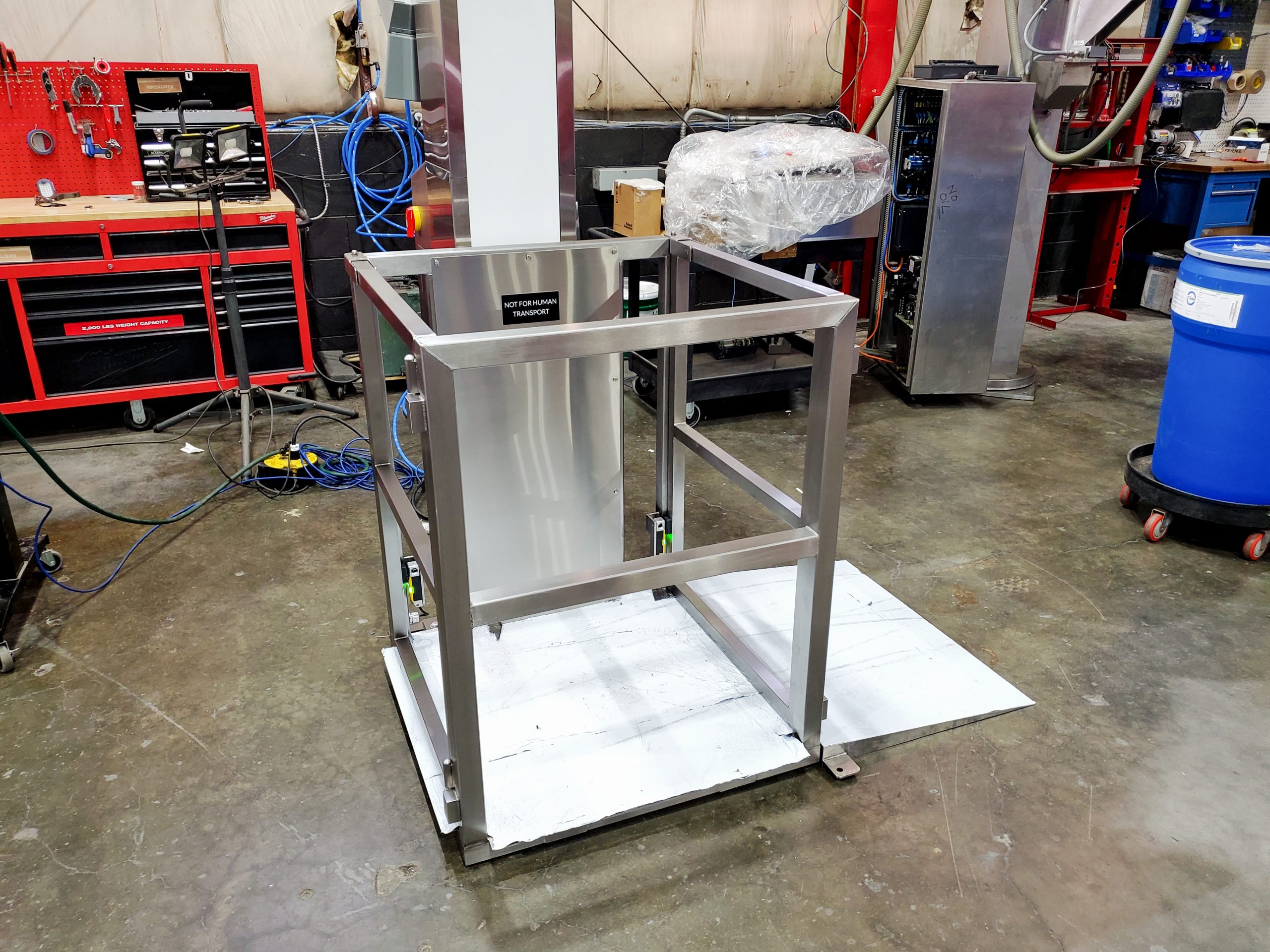 Post Platform Lifts - Post Material Handling