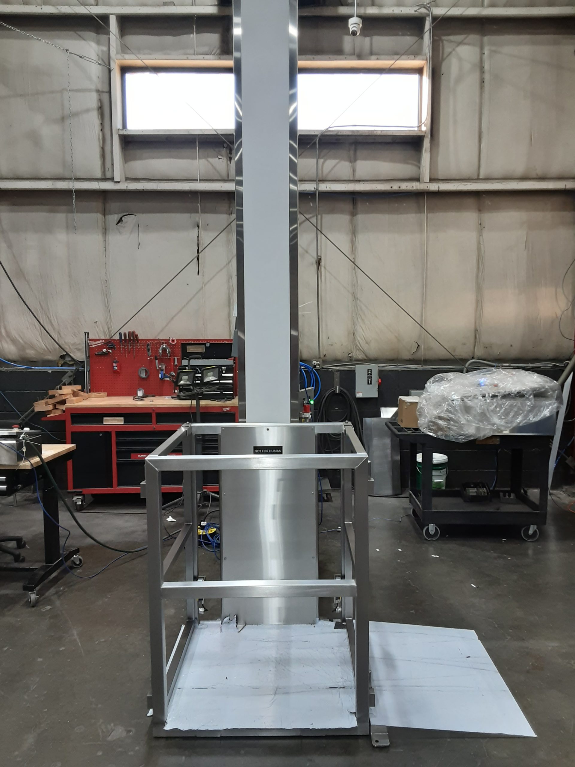 Post Platform Lifts - Post Material Handling